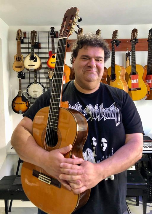 The great Maurice Victor with and equally great Matsuoka M60 classical ...